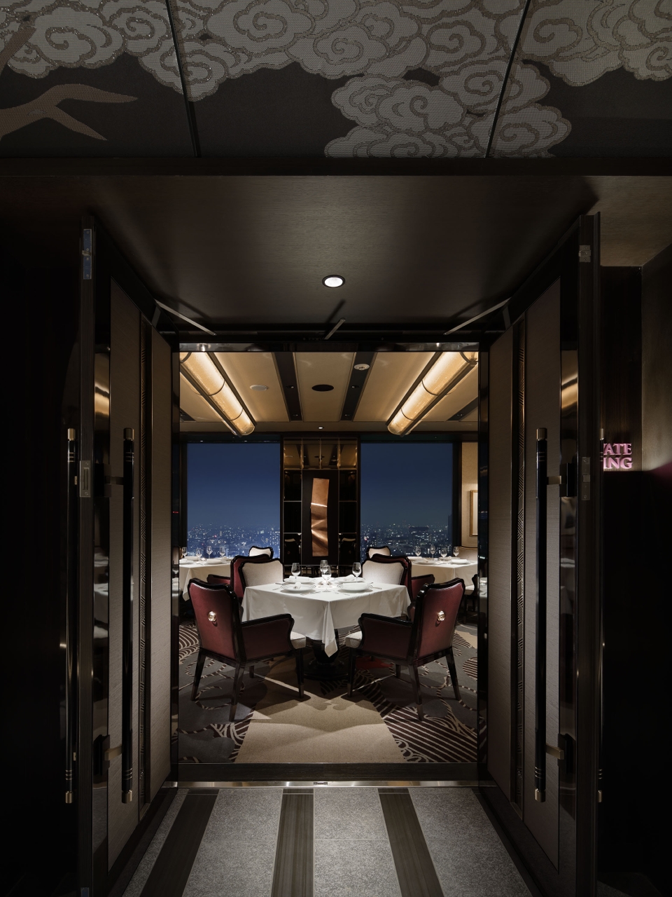 DINING ＆ BAR TABLE 9 TOKYO｜顔合わせ・結納会場 ｜ 結婚スタイルマガジン